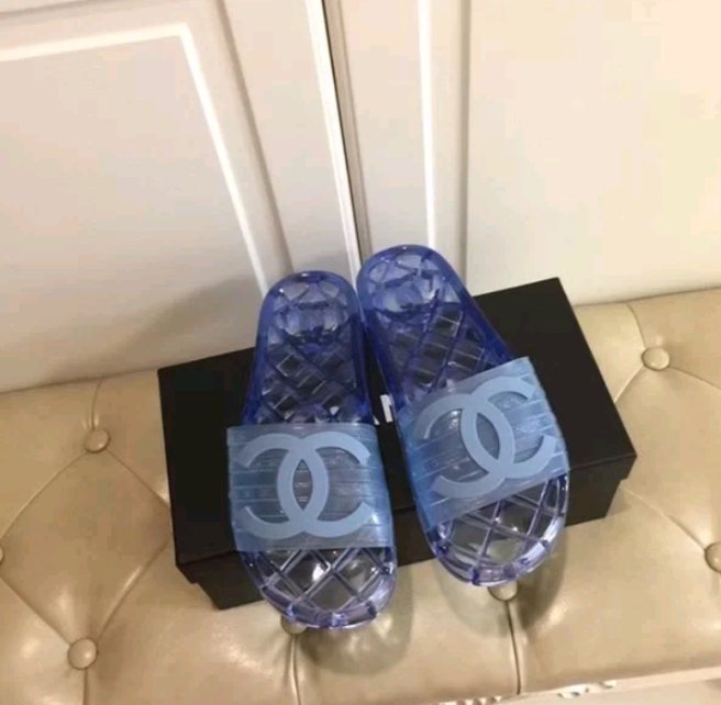 Luxury Brand Beach Slides – TimelessGear9